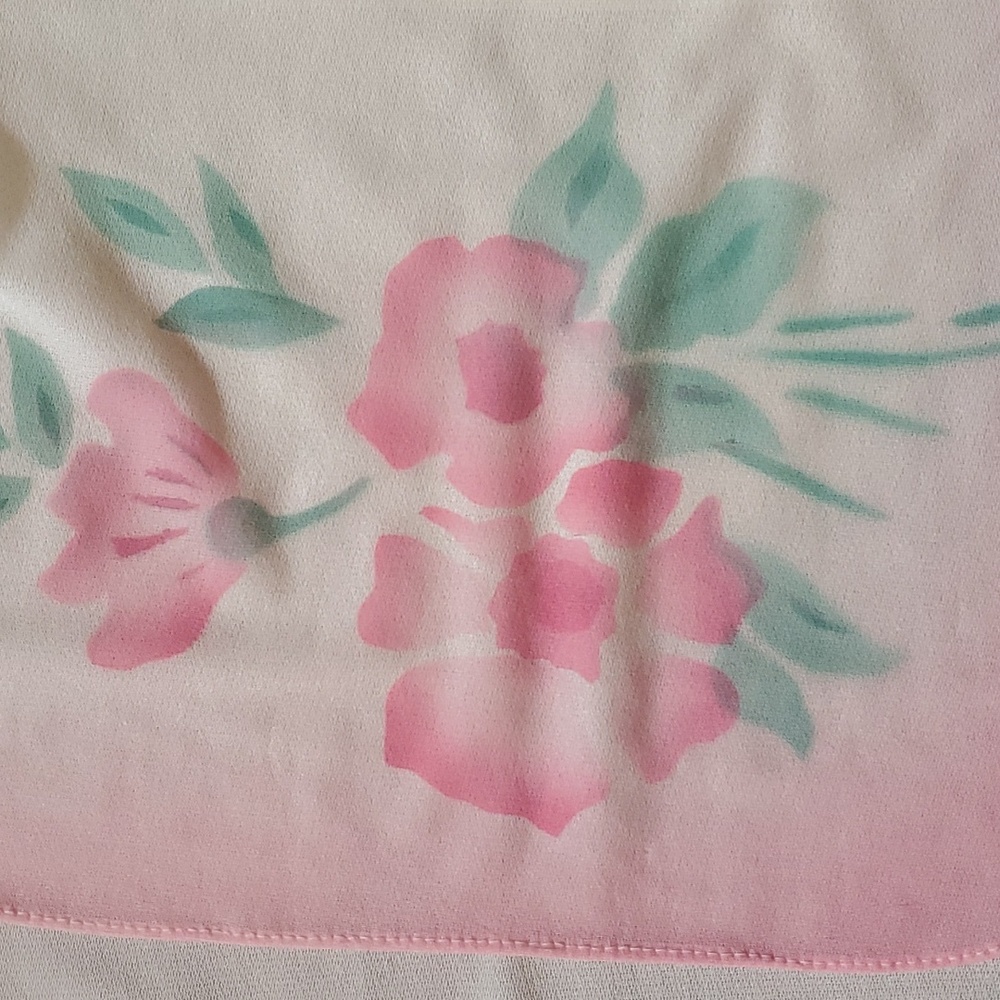 Darling Vintage 1950s Sheer Nylon Floral Cropped Dust Gem